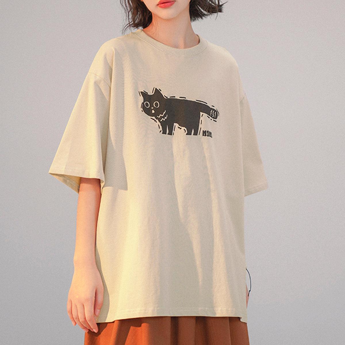 Dark Shaky Cat Aesthetic T-Shirt • Aesthetic Clothes Shop