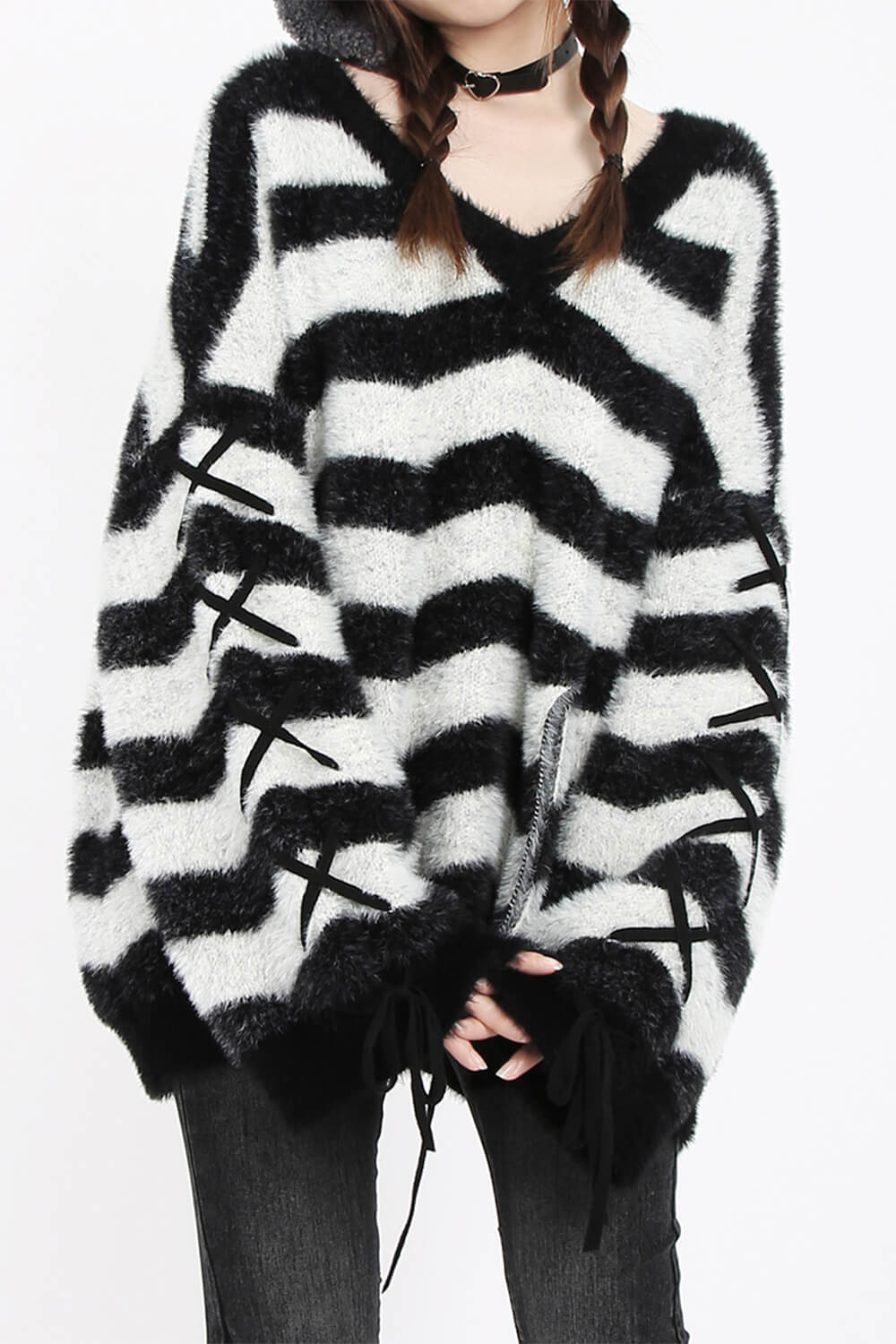 EGirl Black and White Striped Lazy Sweater - Aesthetic Shop